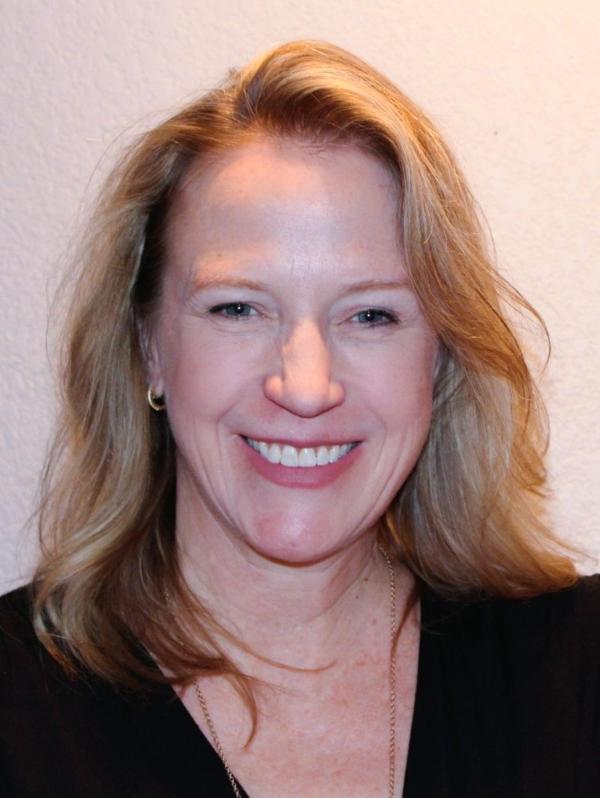 Danielle Baresel-Pavllik | CU Denver Business School